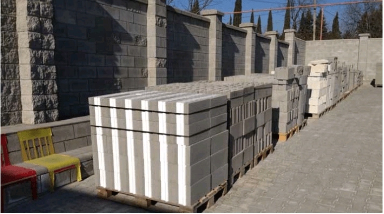 Poyatos: European Concrete Block Machines Manufacturers